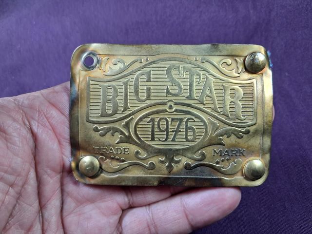 HUBBELL CLAVIJA 1P P/PANEL TIPO 2 TORNILLOS VERDE — Dimeint.com